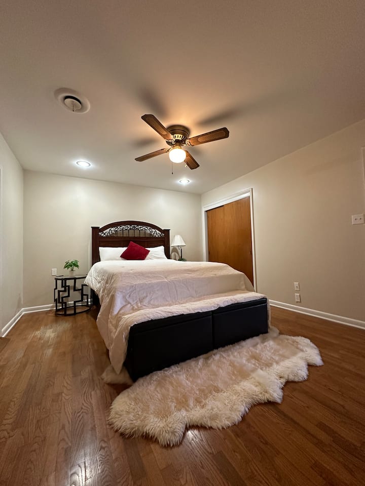 2614 Spacious Jonesboro Home Near Astate Sleeps 6 - Jonesboro, AR