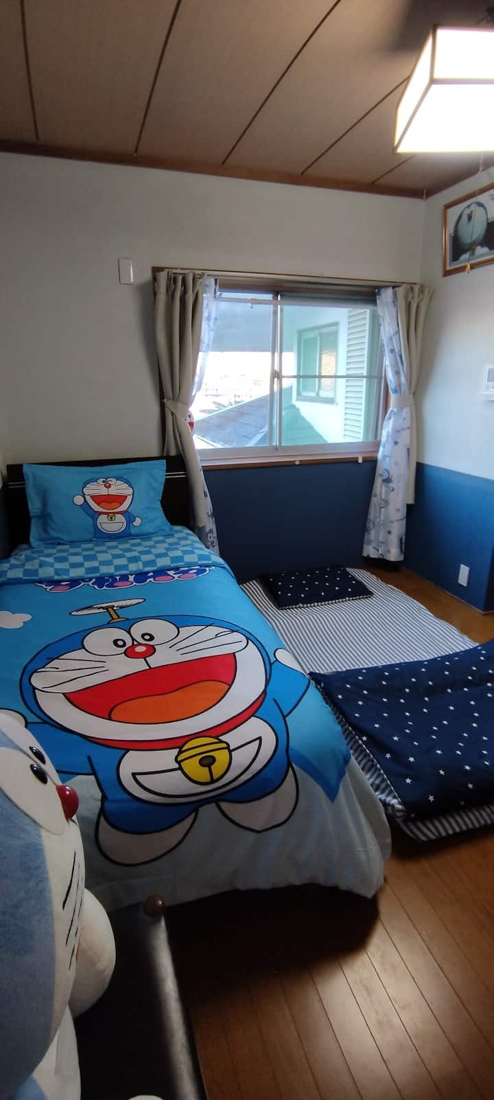 Doraemon-one Private Room At Shared House In Tokyo - Tama