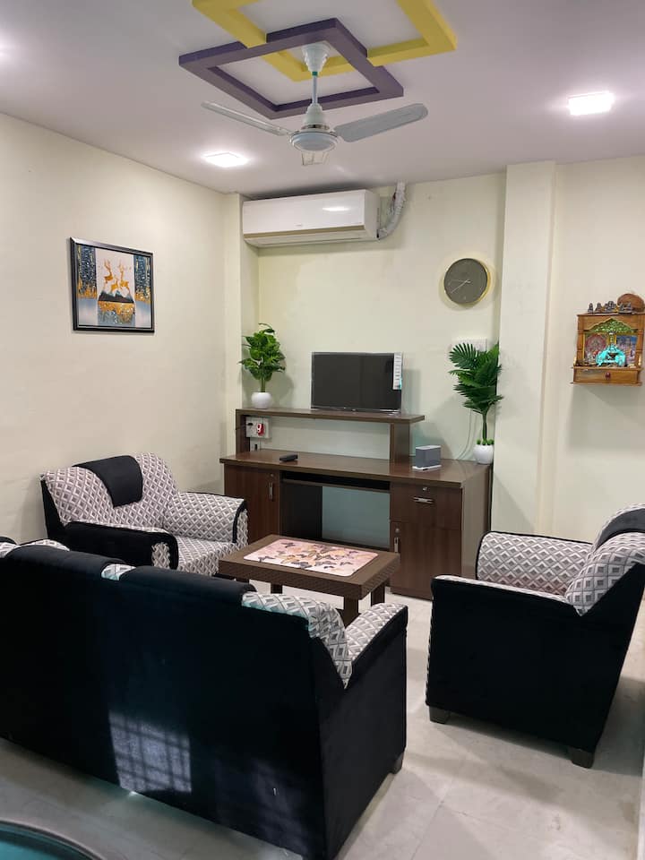 1 Bhk House With Wifi & Ev Scooty - Nagpur