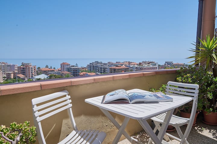 Tra Le Nuvole - Albenga