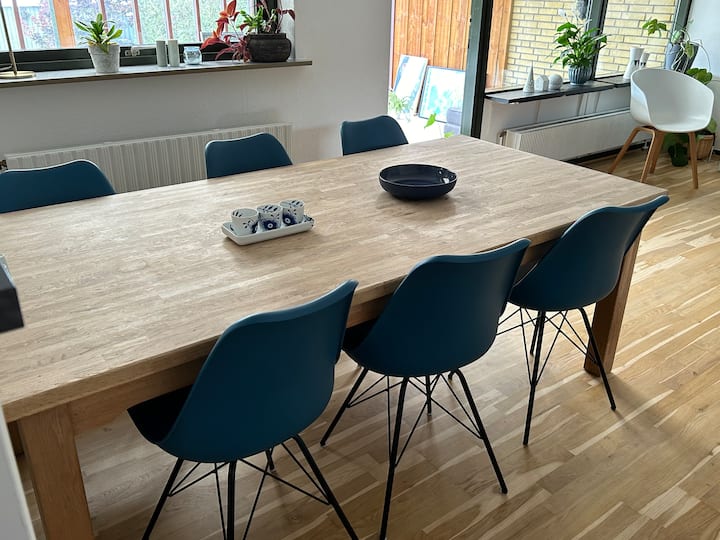 120 M2 Hus Tæt
På åEn, Med Have Og Fri Parkering - Odense