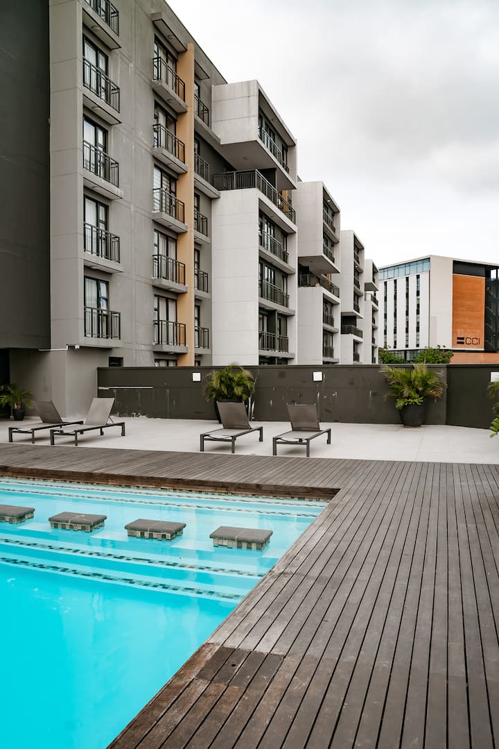 Aircon, 5 Min Walk To Gateway, Millennial - Umhlanga