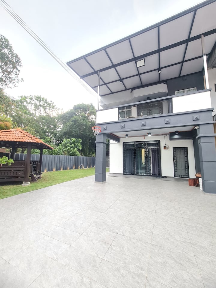 Batu Pahat Evergreen Corner Home - Batu Pahat