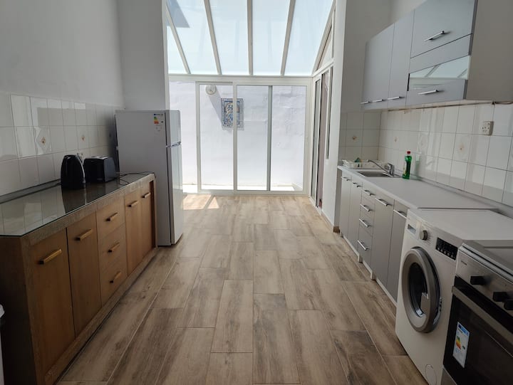 Spacious House, Super Location! - Malta