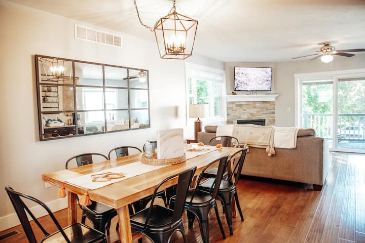 In Town 4br Home|pet Friendly|beaches|wineries - Traverse City, MI