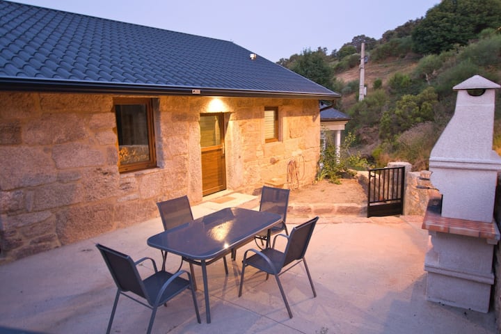 A Montañesa Rural 2 - Manzaneda