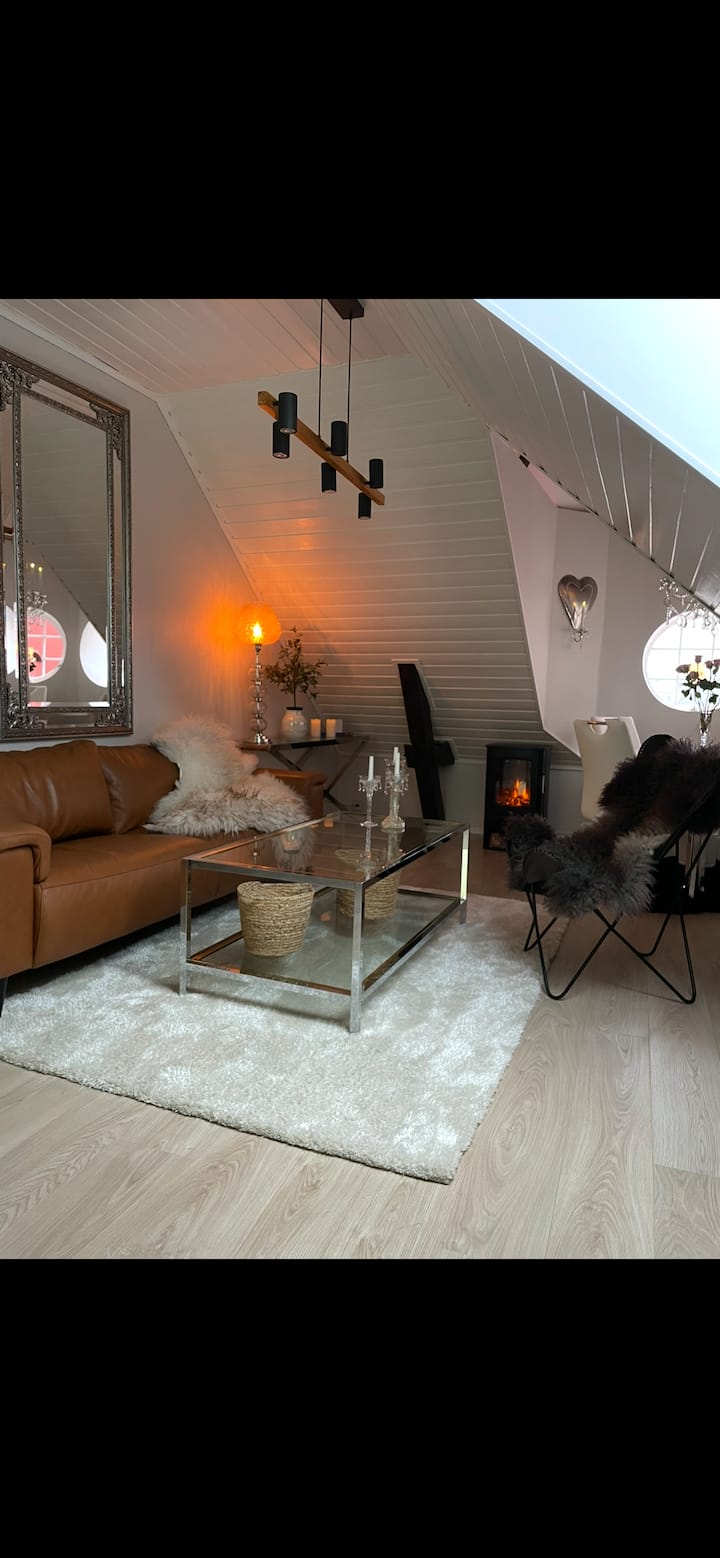 Bo I Tårnet I Hjertet Av ÅLesund - Ålesund