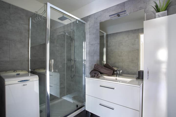 Appartement Lumineux Avec Terrasse Et Climatiseur - Cannes