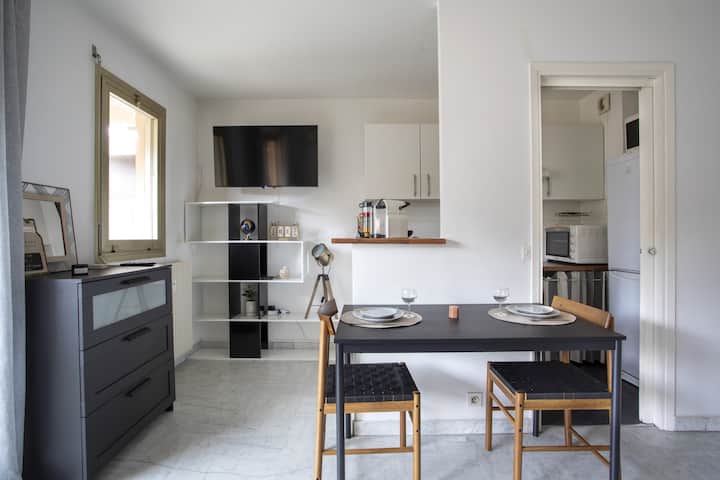 Appartement Lumineux Avec Terrasse Et Climatiseur - Mandelieu-La Napoule