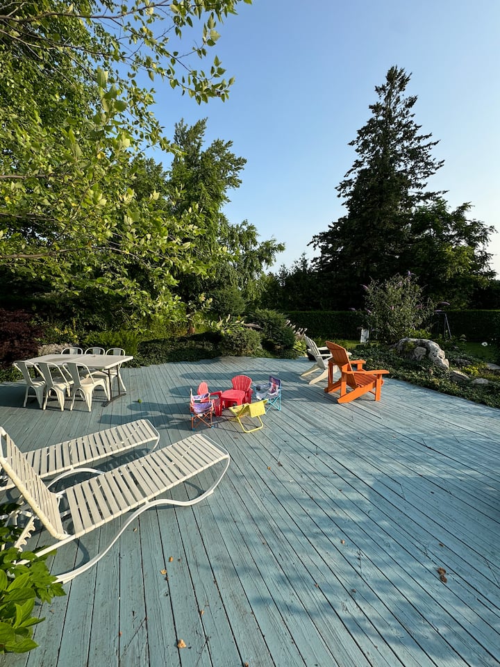 Cozy Northern Michigan Home - Petoskey, MI