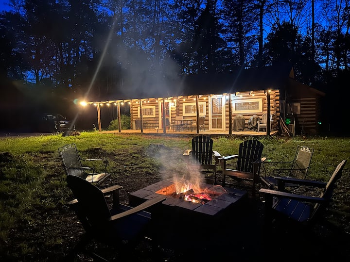 Rustic Log Cabin On The River - Mentone, AL