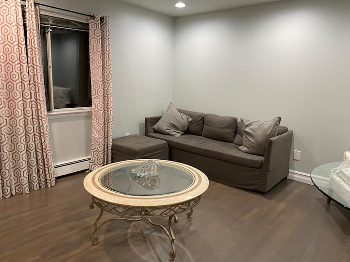 Beach & Park - Walking Distance - Stamford, CT