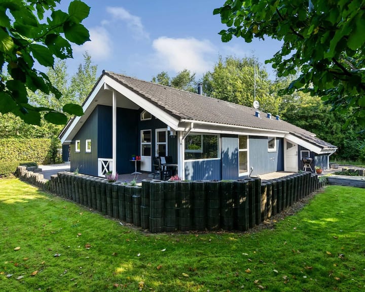 Charmerende Sommerhus M. Spa, Sauna & Brændeovn - Danemark