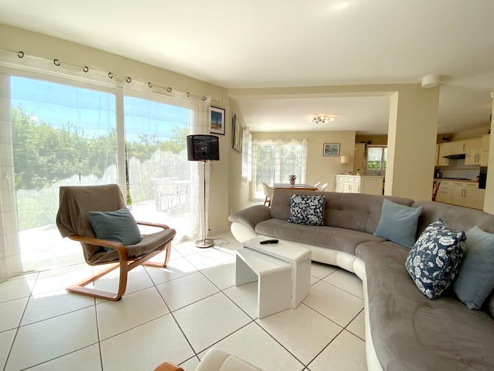 Maison Familiale Proche Gare, 15min Du Lac Léman - Annemasse