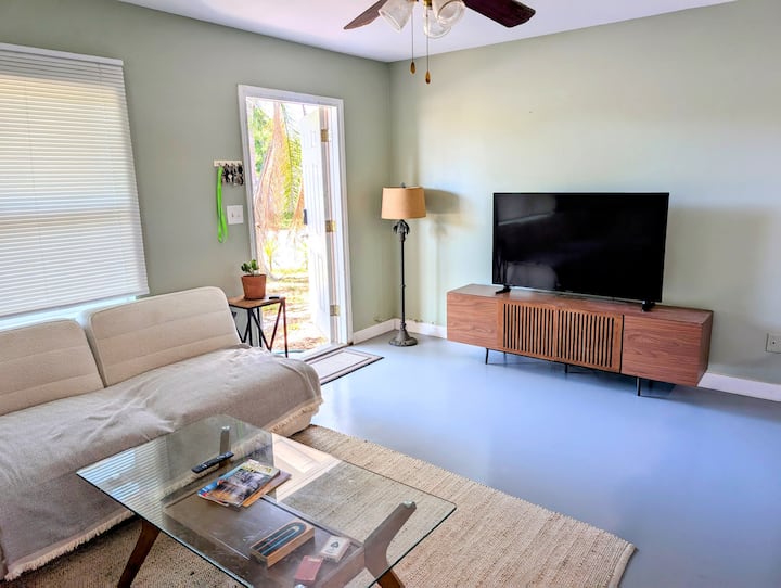 Big Oak House I New 20% Off - St. Pete Beach, FL