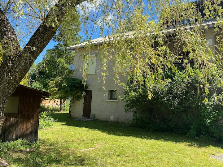 Rez De Maison Avec Jardin Dans Le Centre - Saint-Jean