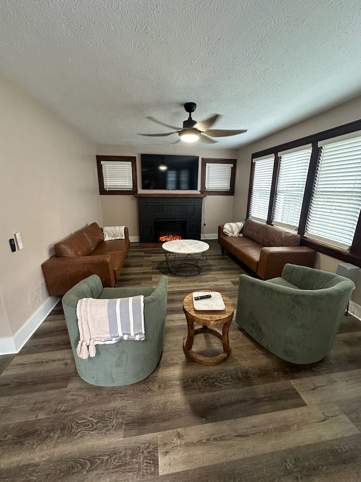 Charming Home Near Notre Dame - South Bend, IN