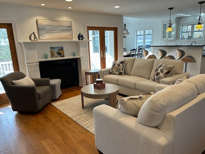 Hamptons Bays Haven - Riverhead, NY