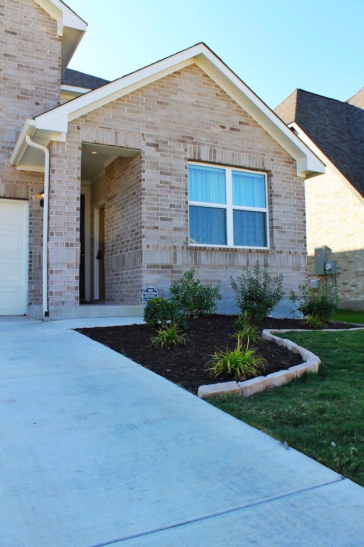 Charming Suite In Georgetown! - Georgetown, TX
