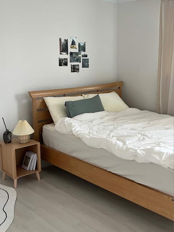 [휴스테이] 연신내역 8분ㅣ지하철 3,6호선ㅣgtx 서울역 5분ㅣ홍대 합정 경복궁 - Seoul