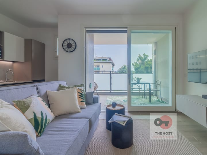 Edeny House: Nice Two-room Apartment In Lissone - Monza