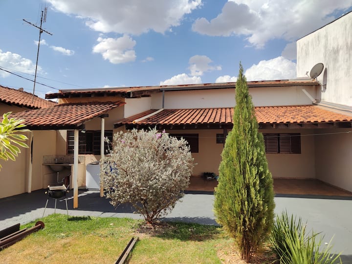 Casa Completa - Ar Cond Minibasílica | 6x S/ Juros - Barretos