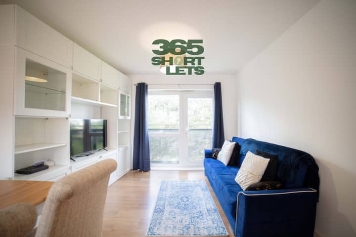 Hatfield | Apartment | 2 Bdr | Longer Bookings - St Albans
