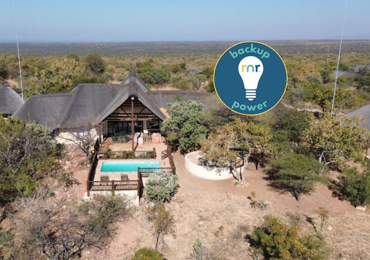 205 Zebula 4 Bedroom With 2 Bedroom Cottage - Bela-Bela