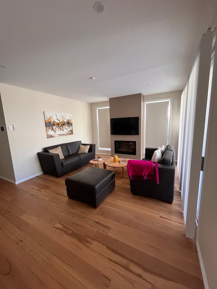 Magnolia Place - ジンダビン