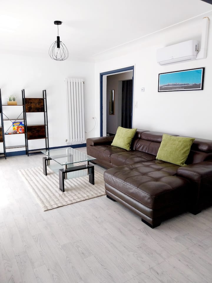 Une Pause Bien Méritée - 3 Chambres - Balcon - Tarbes