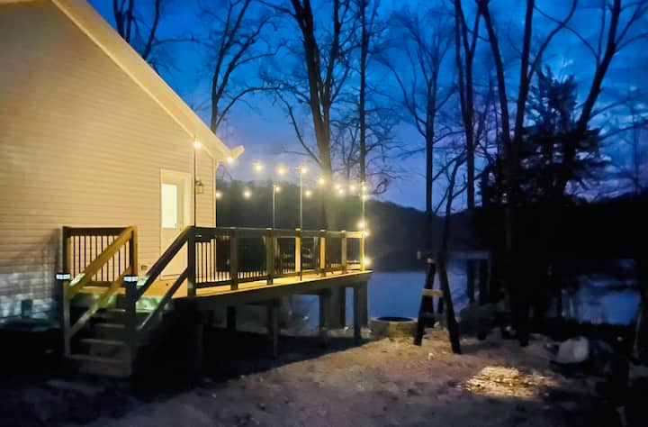 Lake House At Crooked Creek Retreat - Kayaks - Brown County, IN