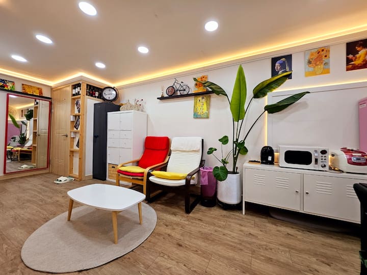 2 Room과  거실, 유엔아이센터,  장기숙박 40%할인, 병점역, 동탄, 삼성전자 Lc - 정남면