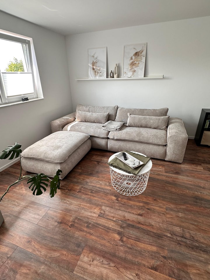 Moderne Doppelhaushälfte Mit Traumhaftem Ausblick - Vlotho