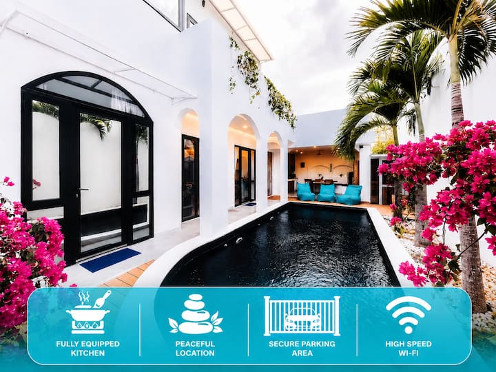Villa Paros | 3br Greek Island Villa In Seminyak - 水明漾