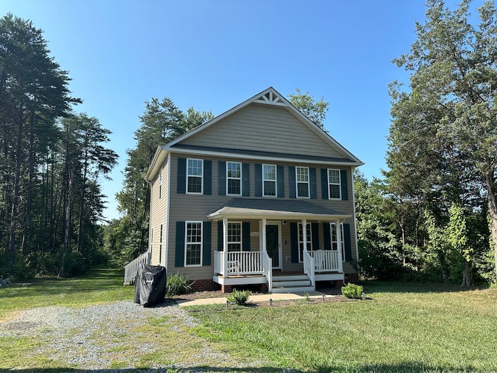 Entire Home In Louisa, Va - Lake Anna, VA