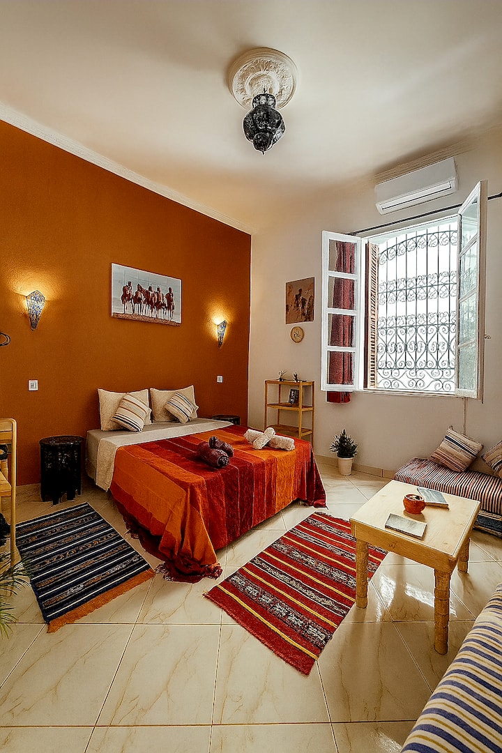 Kasbah Arabian Nights Hideaway (Entire House) - Tangier