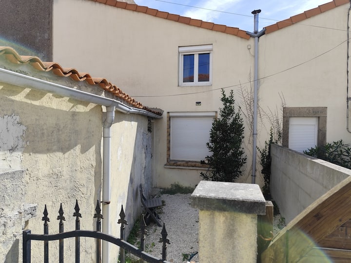 Maison De Bourg Entre Nantes Et Cholet - Clisson