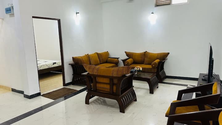 Spacious 3-bedroom Family House - Colombo
