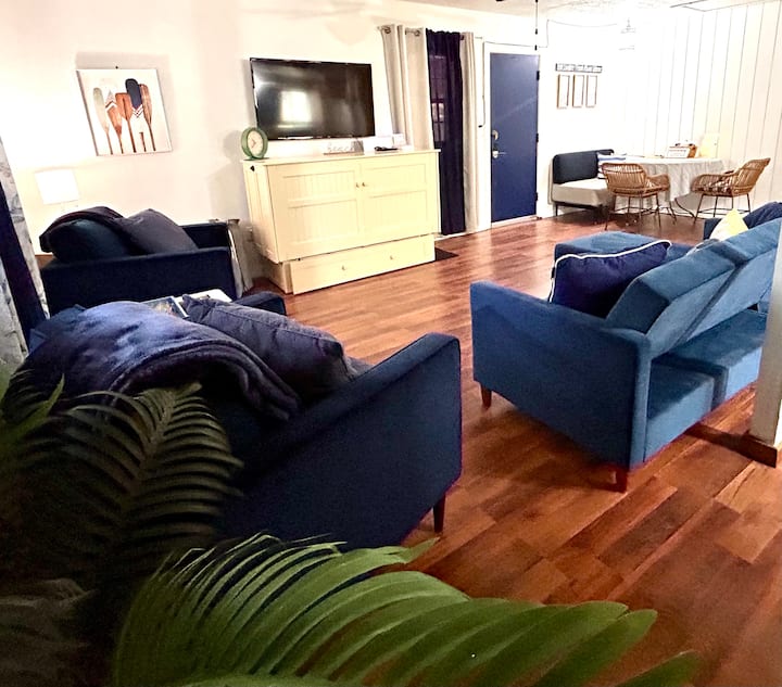 Beach 1 Mi| Golf-green| Hulu+sports|firepit| Patio - Lake Texoma