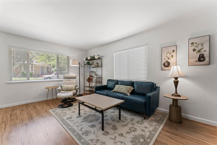 Garden Oasis, Quiet Midtown - Reno, NV