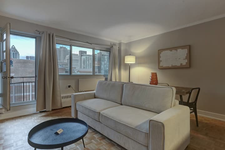 Comfy 2br In Downtown Mtl - Montreal