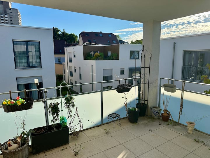 Helle Stadtwohnung Mit Terrasse - Reutlingen