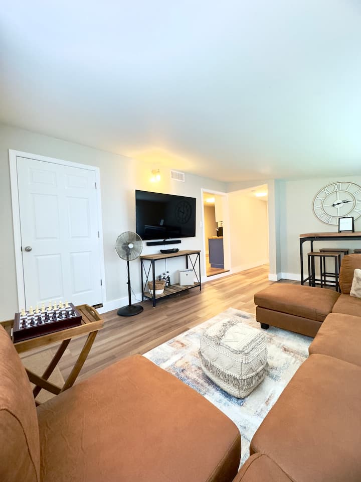 Pensacola Getaway For The Whole  Family - Brent, FL