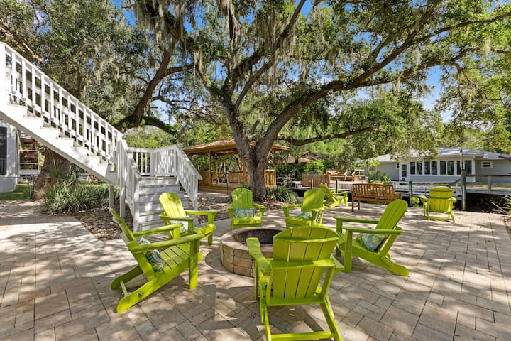 Reel Serenity - Waterfront Escape In Old Homosassa - Homosassa