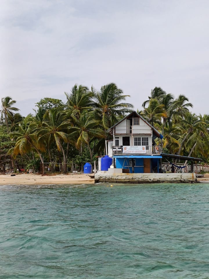 Cabaña La Punta.en Isla Grande.portobelo Colón - Ciudad de Panamá