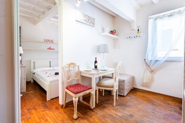 [Sant’ambrogio] Suite +Apartment - Florence