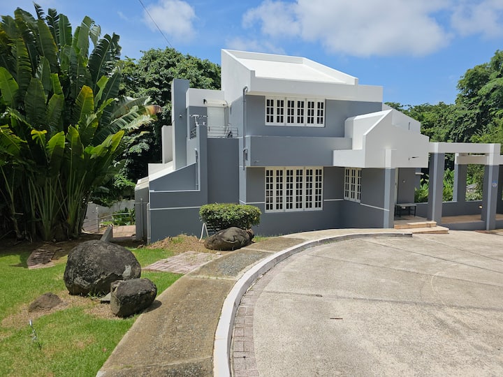 12 People Mansion @ The Compound - Puerto Rico