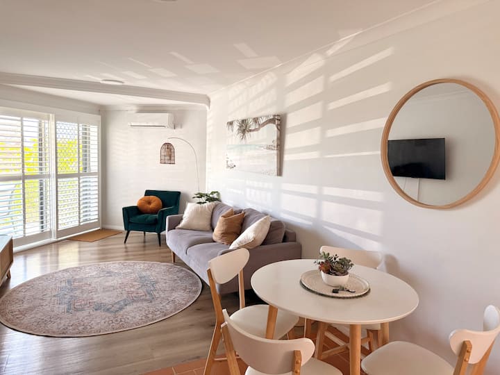 Scarborough Beachfront Apartment - Stirling