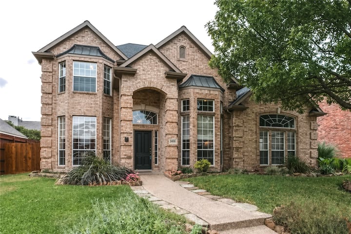 Plano Home | Fully Furnished | Ev Plug | 3br - Plano, TX