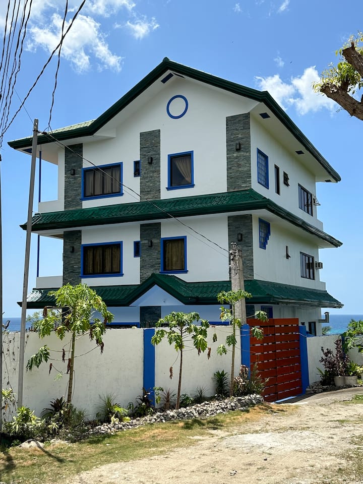 Baclayon Bay Breeze (Whole House) - Baclayon